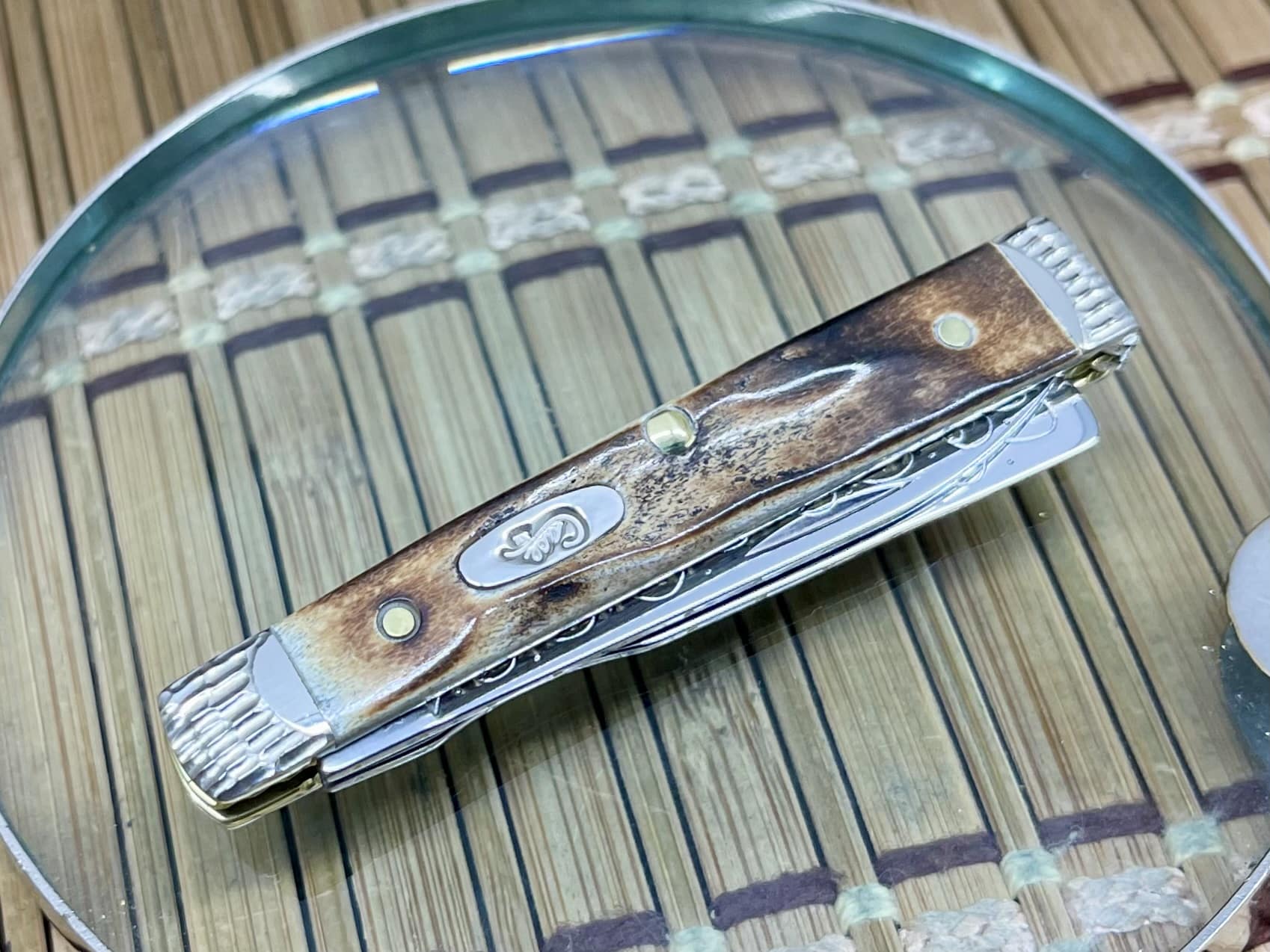 Genuine Stag Scrolled Baby Doc Knife | Case XX Rare