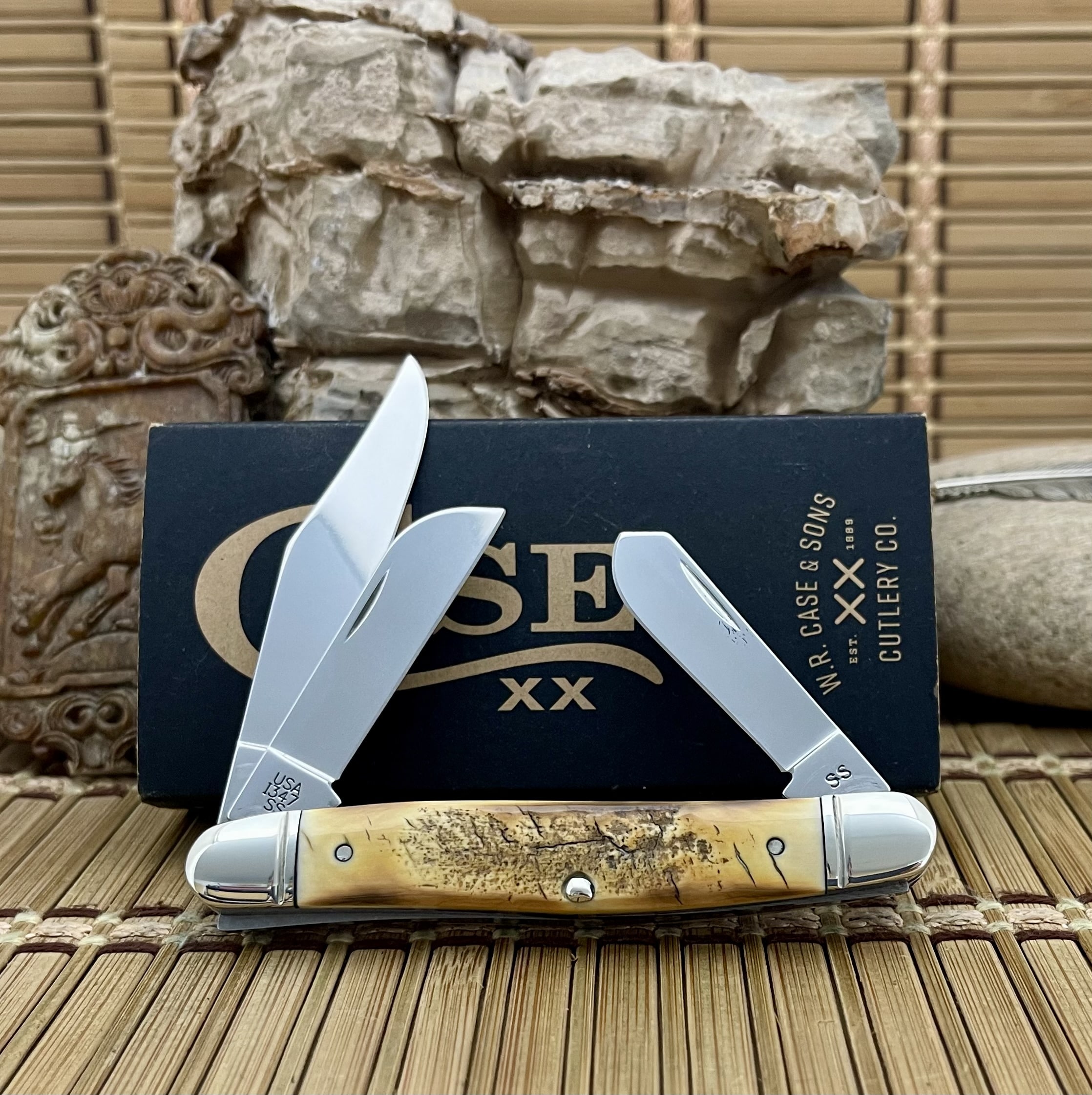 case mammoth bark big stockman - Ultra Rare 2009 Exotic