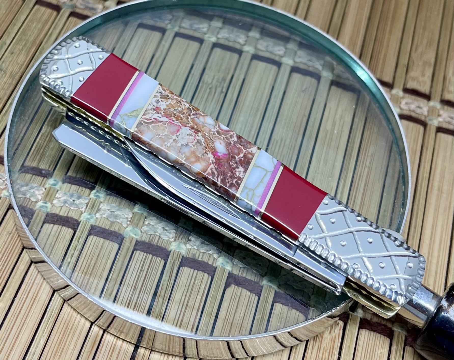 case red jasper blood coral razor barlow Wild Horse