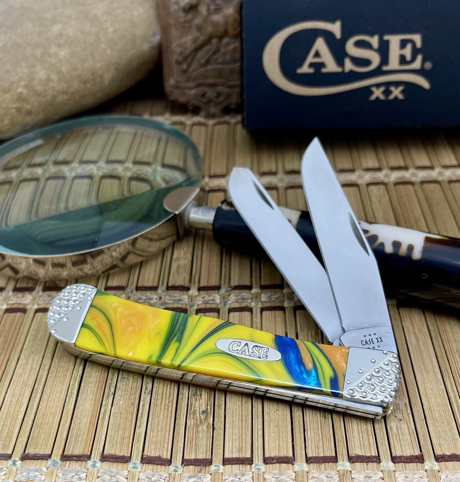 case emerald river custom engraved trapper Wild Horse